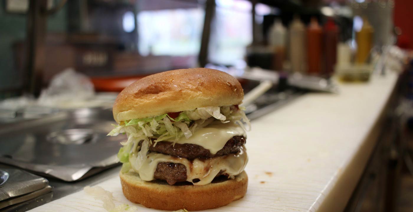 double-cheeseburger-header | Lupos
